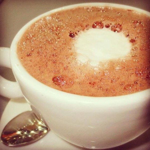 Chase the Rainy Day Blues away with this delicious Matcha Cocoa Latte ...